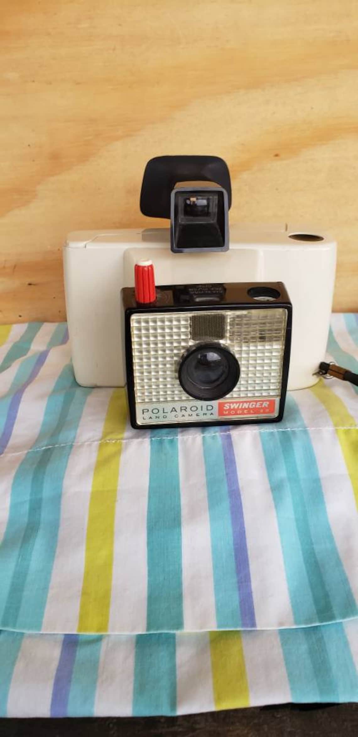 Polaroid Swinger Model 20 Land Camera / Camera Decor / Retro ...