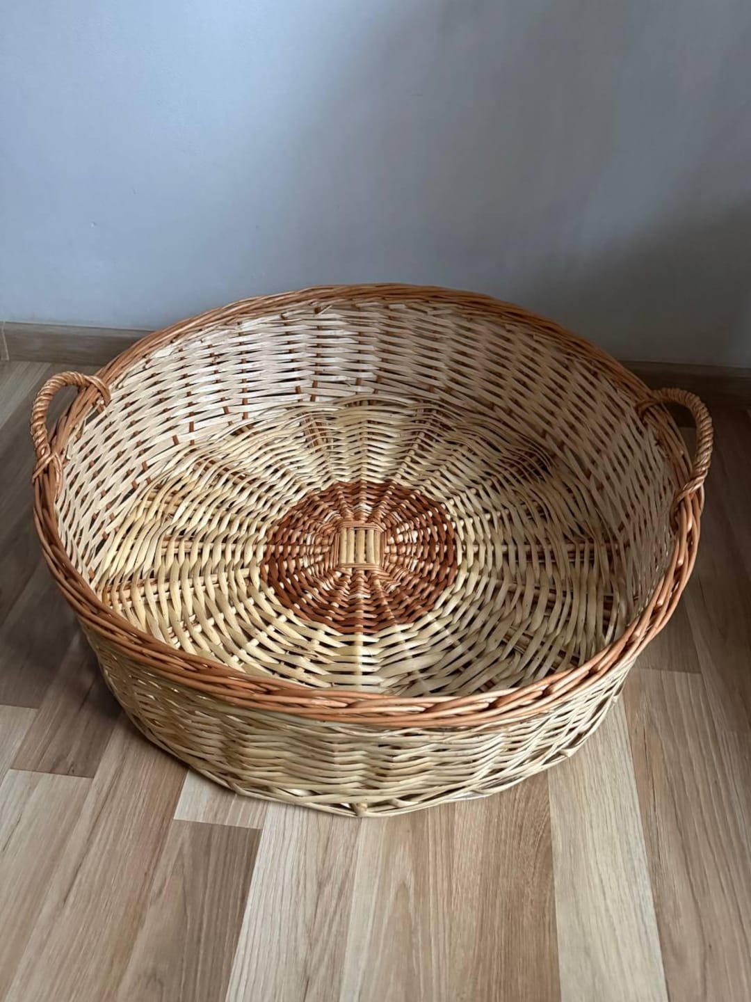 Handmade Round Wicker Basket, Natural Willow Storage Tray With Handles ...