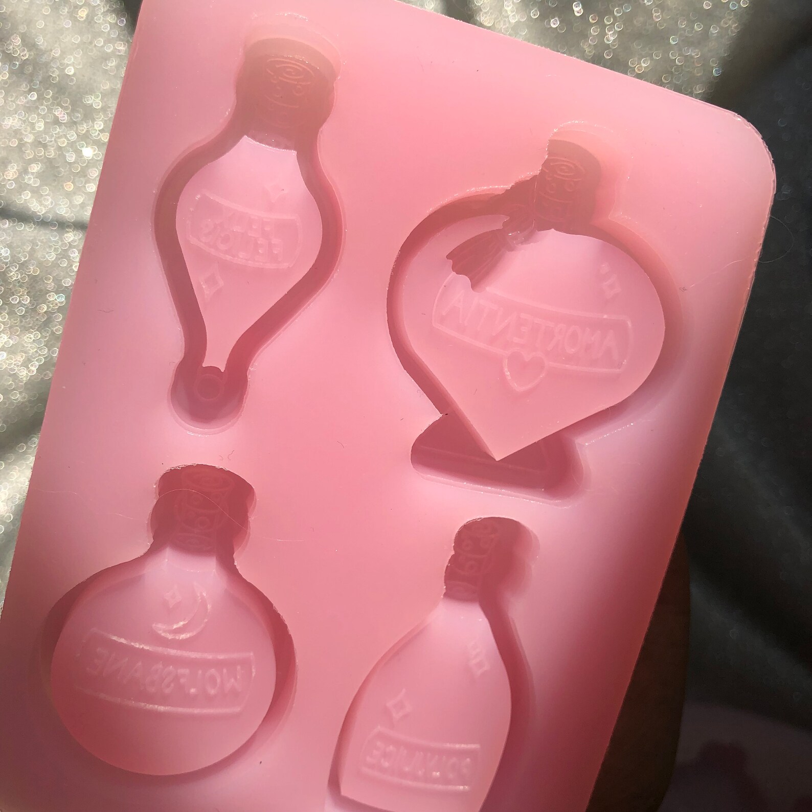 Magic Potion Silicone Resin Craft Resin Shaker Mold - Etsy