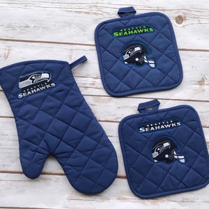 Seattle Seahawks 2 Pot Holders and 1 Mitten, Sport Team Gift , Father ...