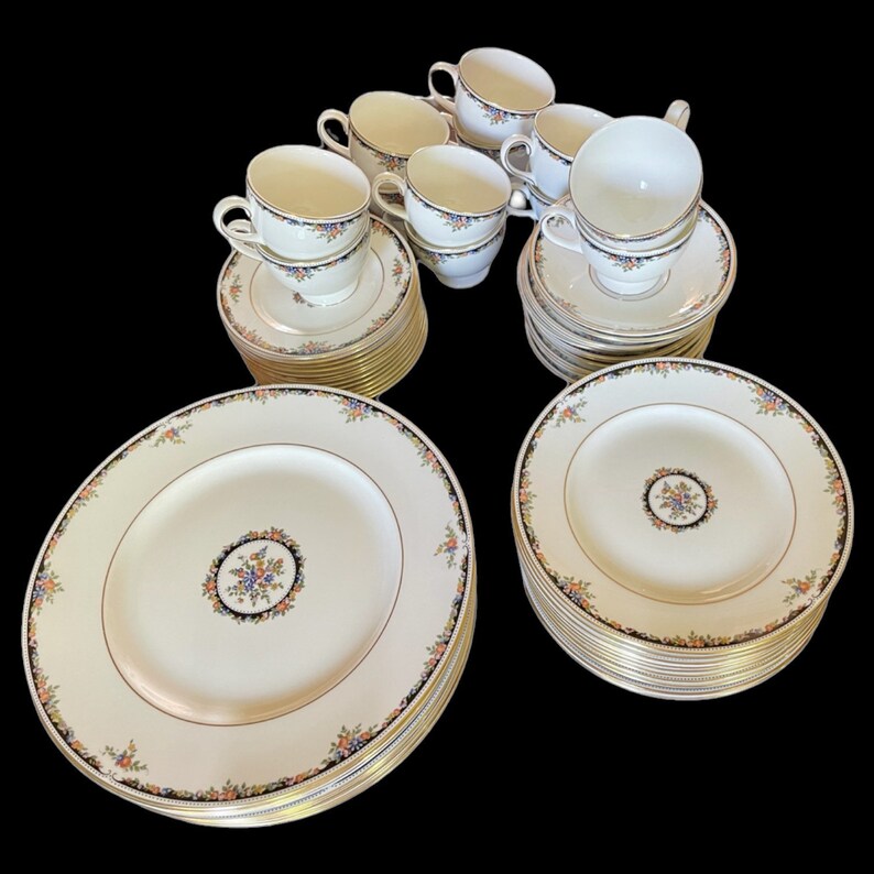 Vintage Wedgwood Osborne Bone China Set // Set of 58 Pieces ...