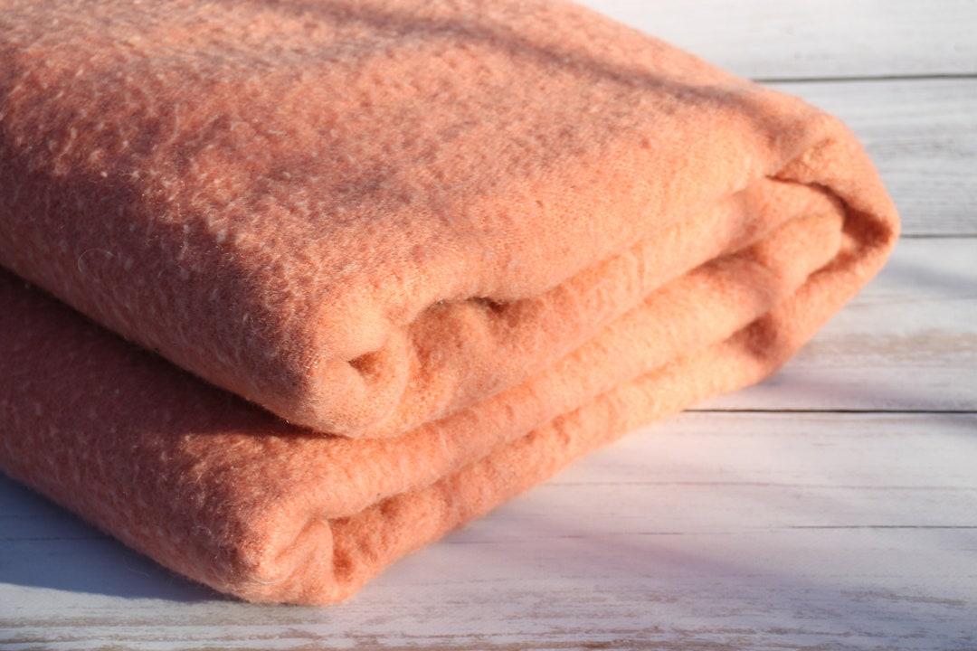 Vintage Pink Wool Blanket, Heavy Soviet Plaid, USSR Decor - Etsy