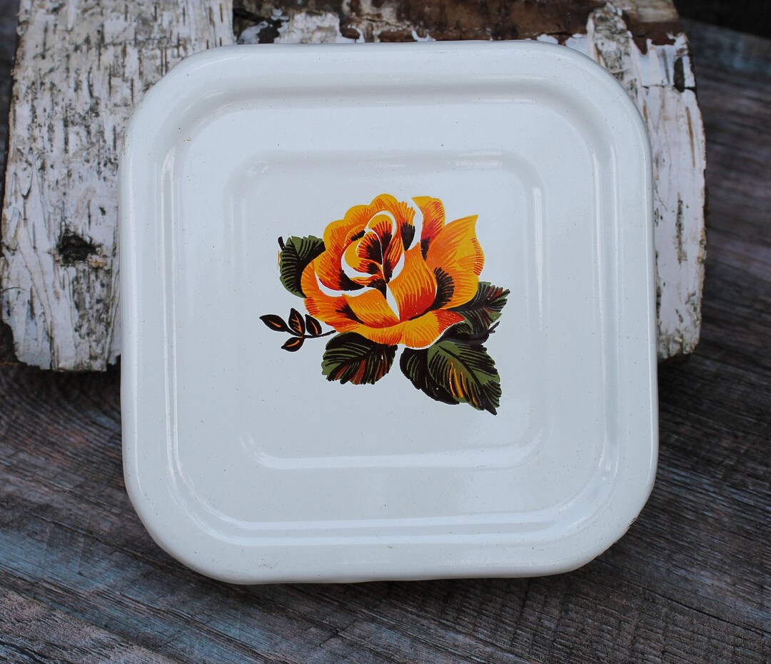 Enamel Box Vintage,soviet Container With Lid, Retro Enamel Box for ...