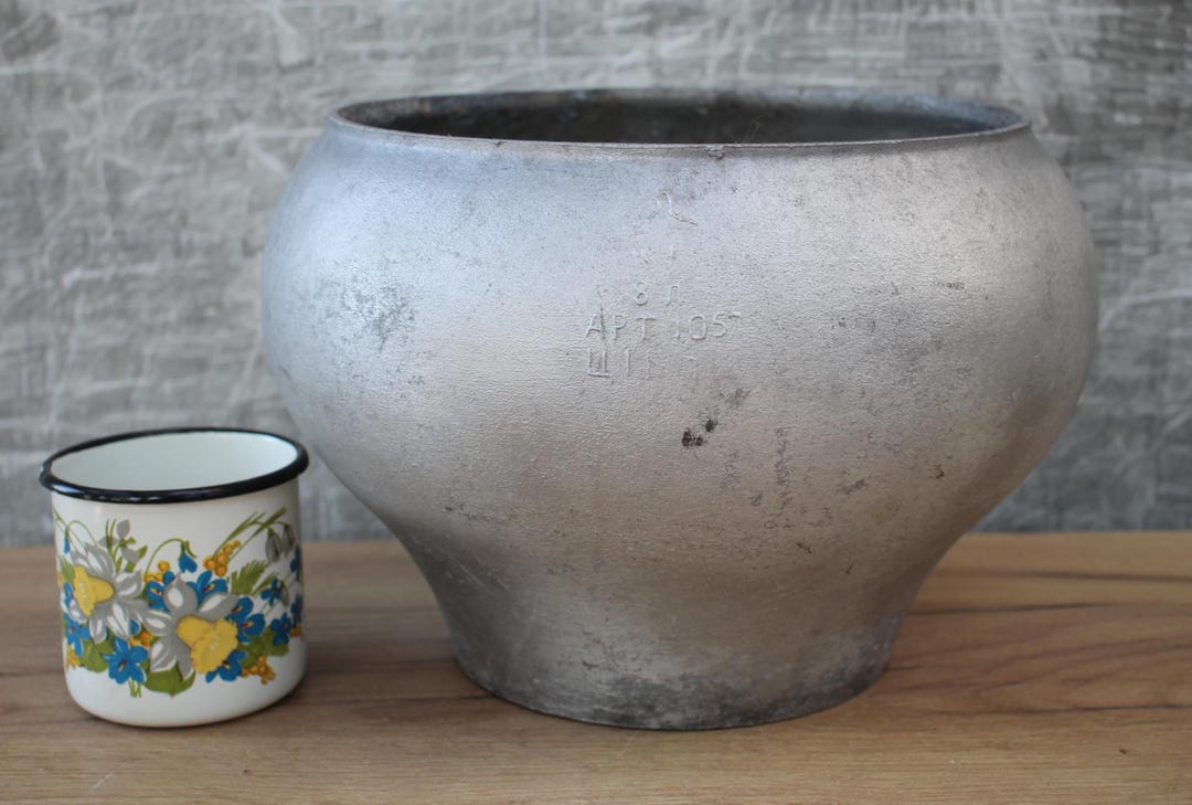 Metal Pot 8 L, Cast Iron Soviet Cauldron, Vintage Large Metal Pot ...