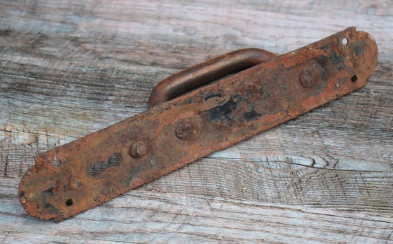 Barn rusty door handle outdoor door knobs door hardware vintage front ...