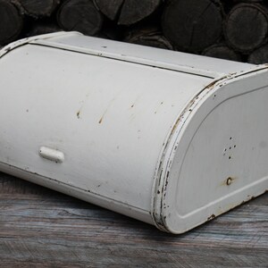 Vintage White Bread Box, Large Rustic Bread Box for Decor, Farmhouse ...