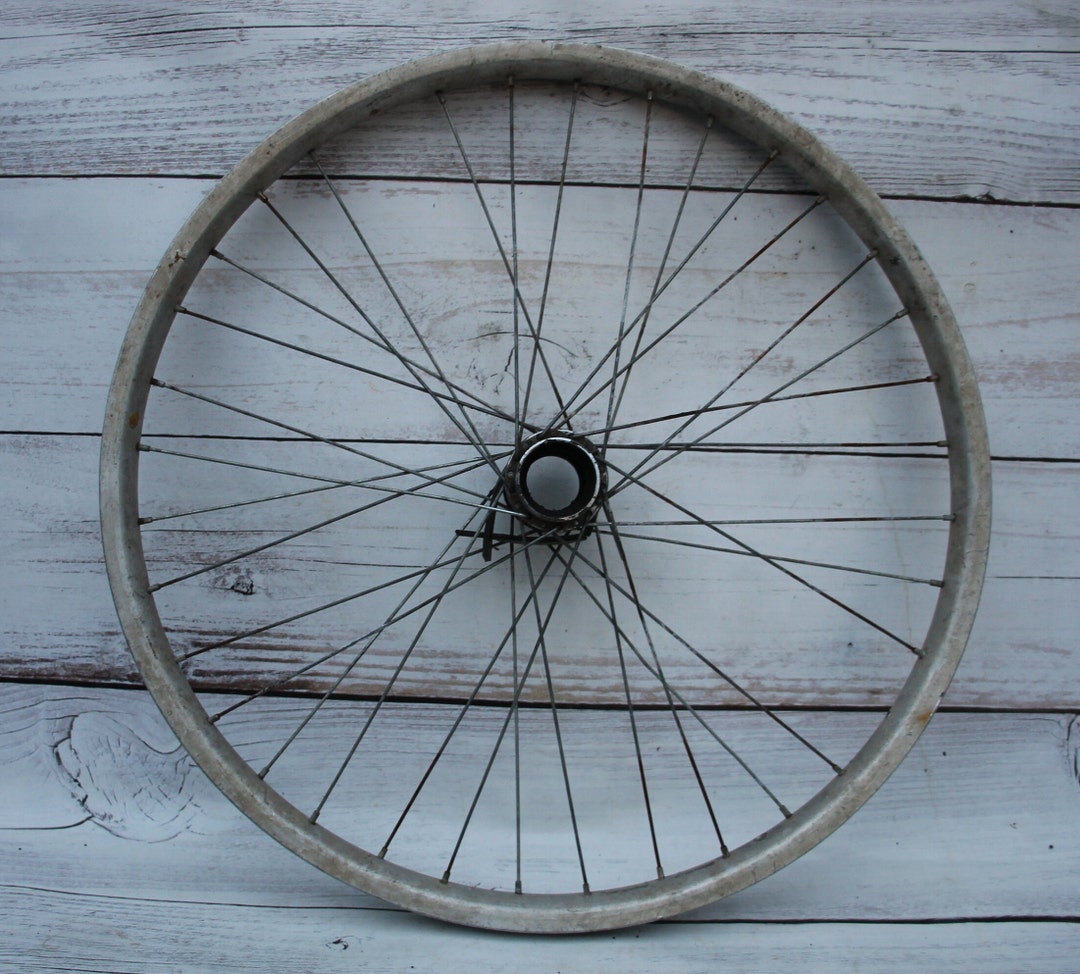Bicycle Wheel 2086 In Vintage Bike Wheel for Wall Hanging - Etsy