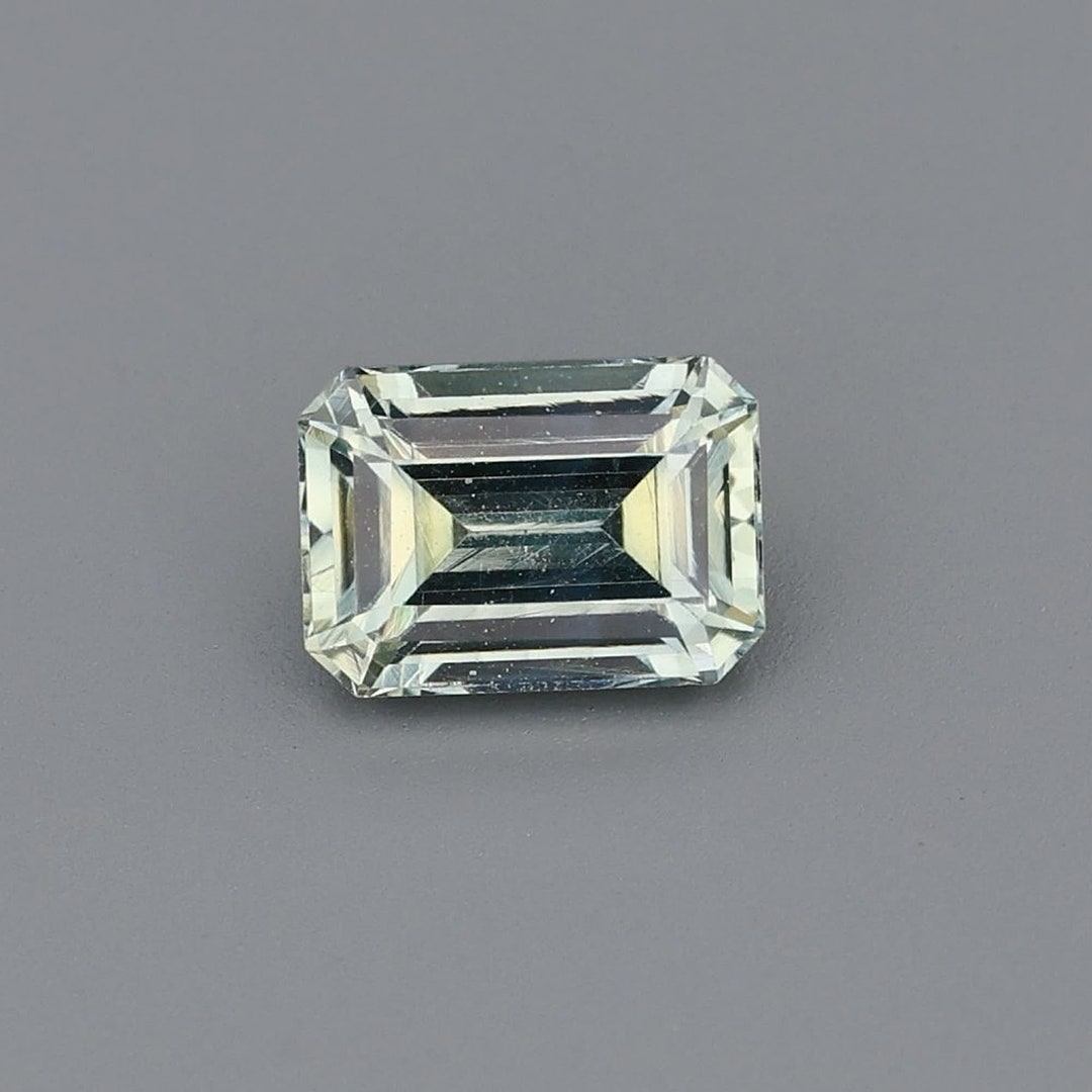 1.316 Carat Mint Green Sapphire for Solitaire Ring, Emerald Cut Gold ...