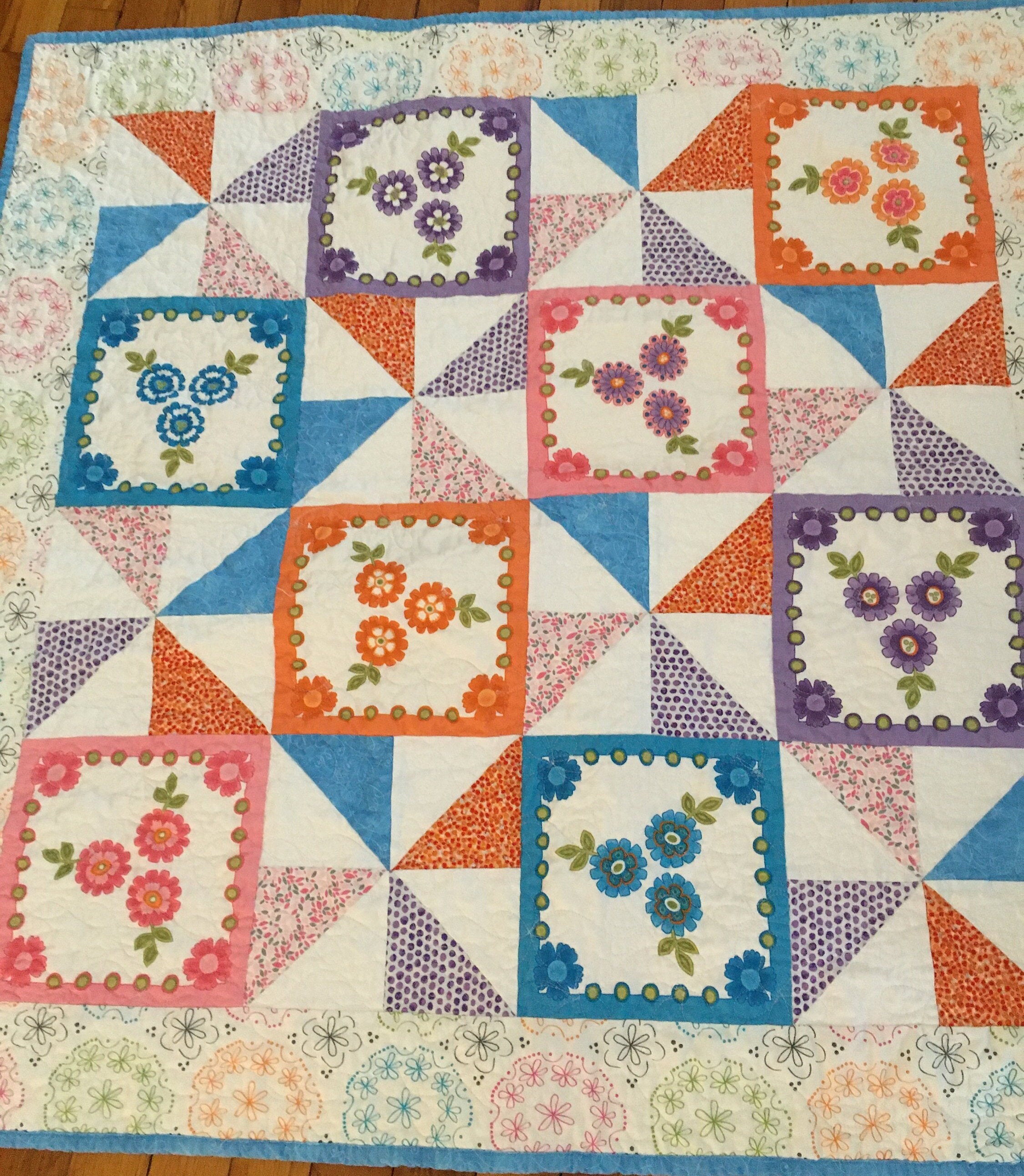 Pretty Pinwheel and Flower Baby Quilt - Etsy