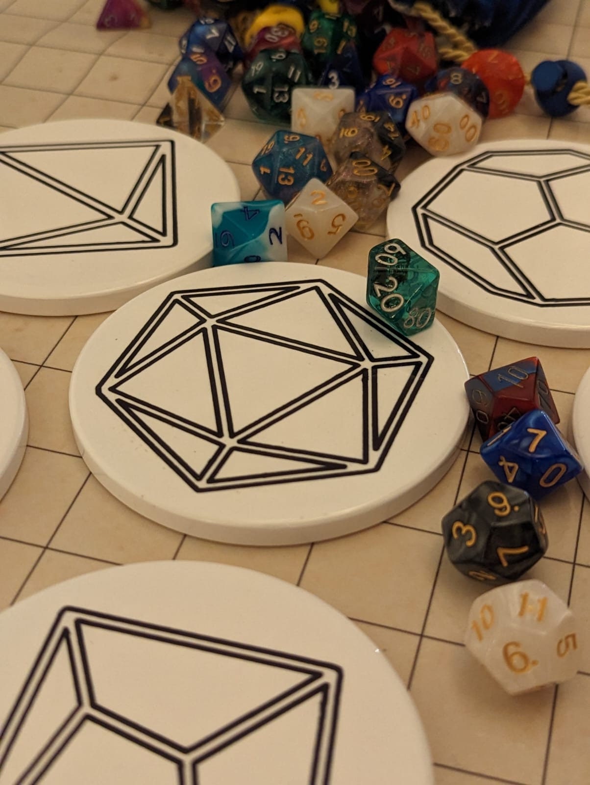 Dungeons and Dragons Polyset Dice Coasters Set of 6 Ceramic Dnd ...