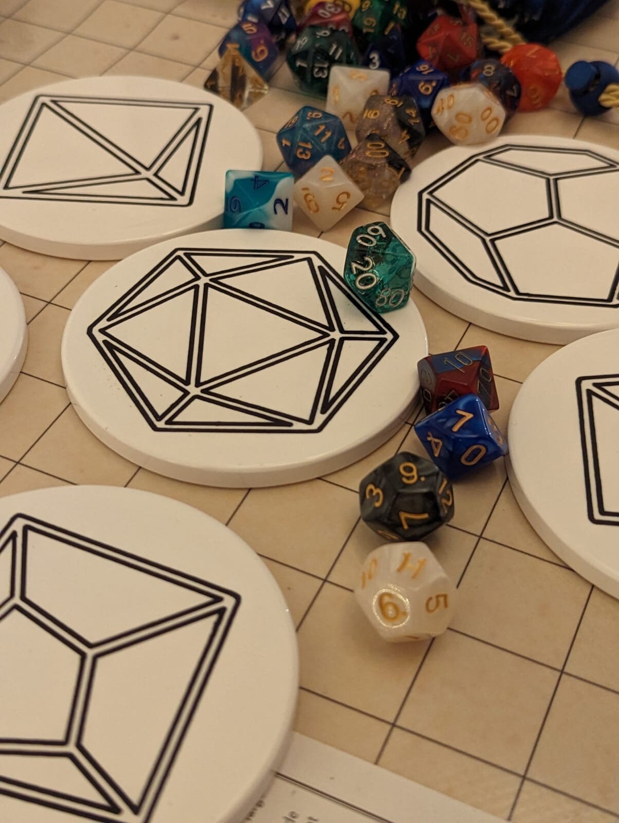 Dungeons and Dragons Polyset Dice Coasters Set of 6 Ceramic Dnd ...