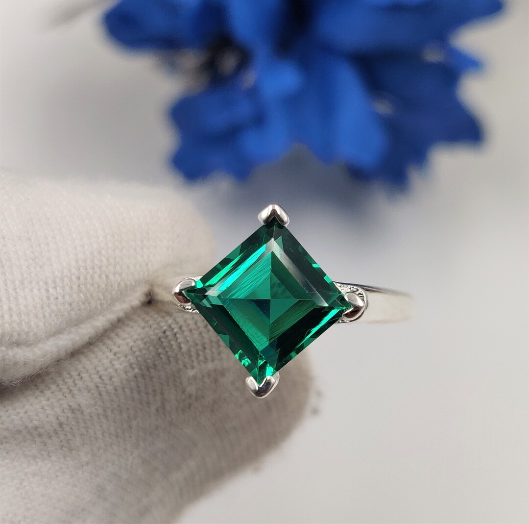 Beautiful Green Emerald Square Ring - Solid 925 Sterling Silver ...