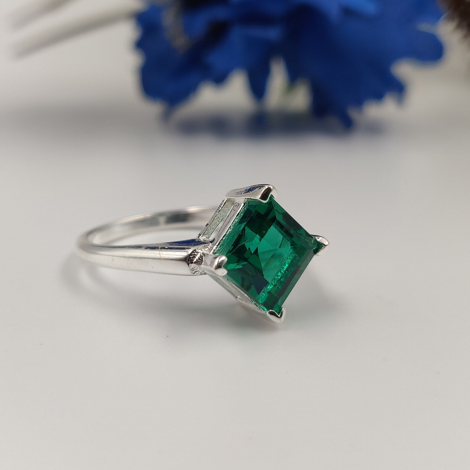 Beautiful Green Emerald Square Ring - Solid 925 Sterling Silver ...