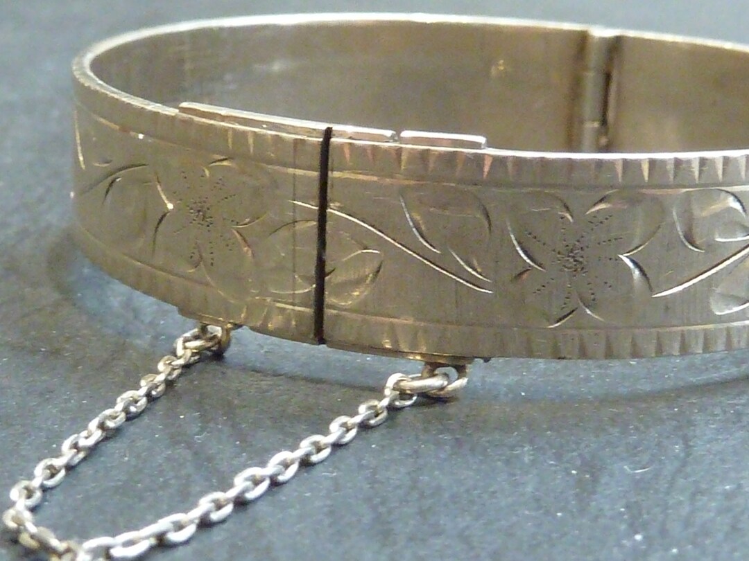 Vintage Hallmarked Silver Engraved Bangle , Birmingham 1971 in ...