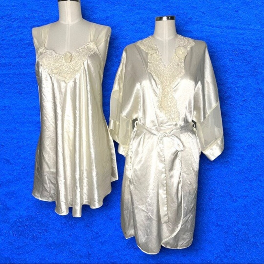 Intimes Konzept von Terry Russo Peignoir Set - Etsy Österreich
