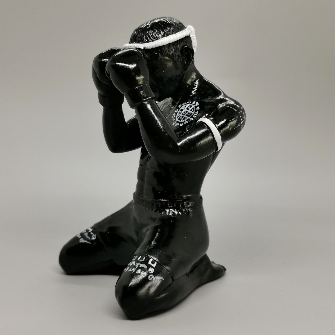 Muay Thai Boxer Resin Statue – Muay Thai Statue - Martial Arts Fighter ...