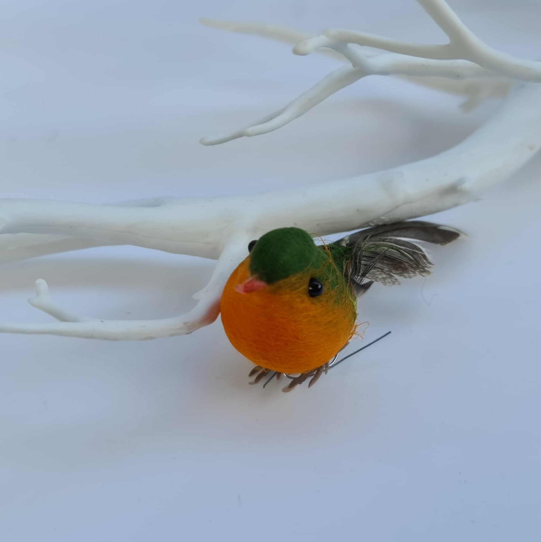 6 Artificial Woodland Robins Natural Feathered Garden Foam - Etsy UK