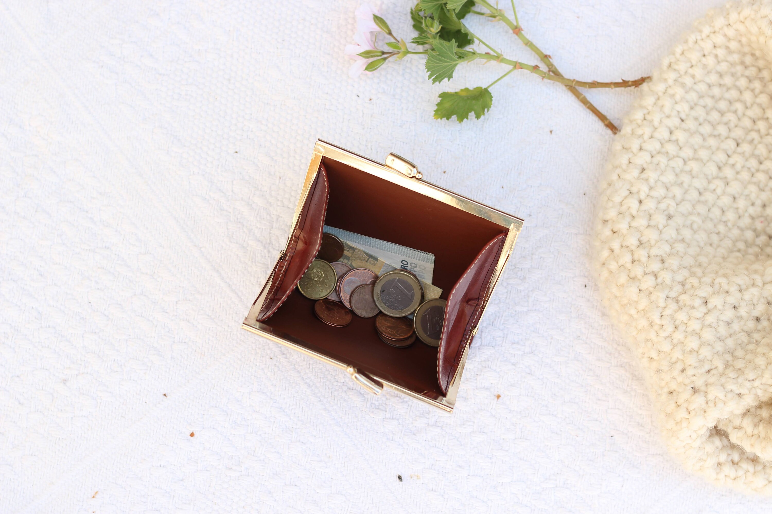 Clasp Coin Purse, Vintage Style Leather Coin Purse, Kiss Lock Wallet ...
