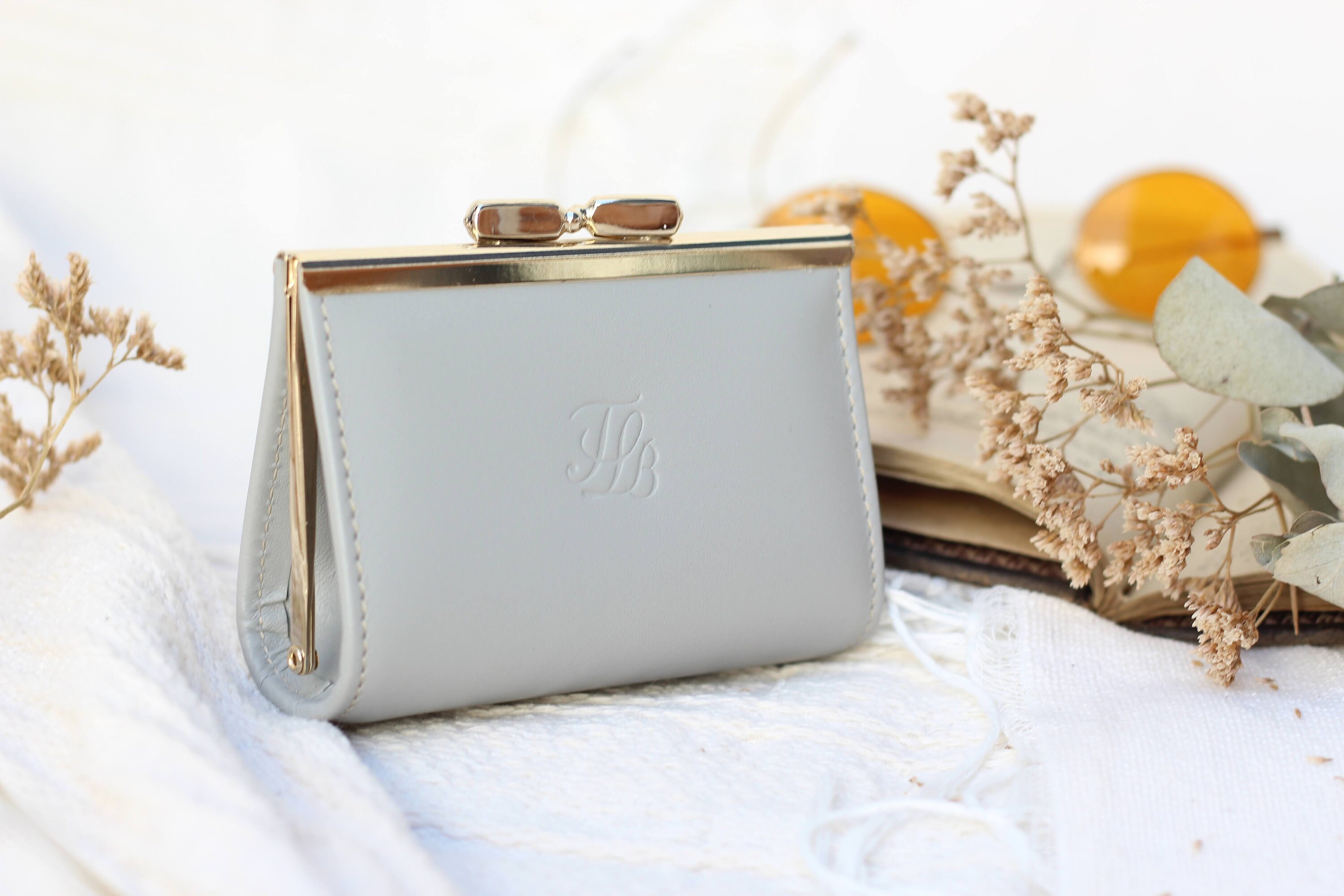 Clasp Coin Purse, Vintage Style Leather Coin Purse, Kiss Lock Wallet ...