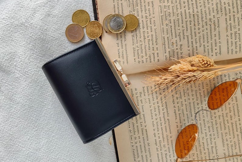 Clasp Coin Purse, Vintage Style Leather Coin Purse, Kiss Lock Wallet ...
