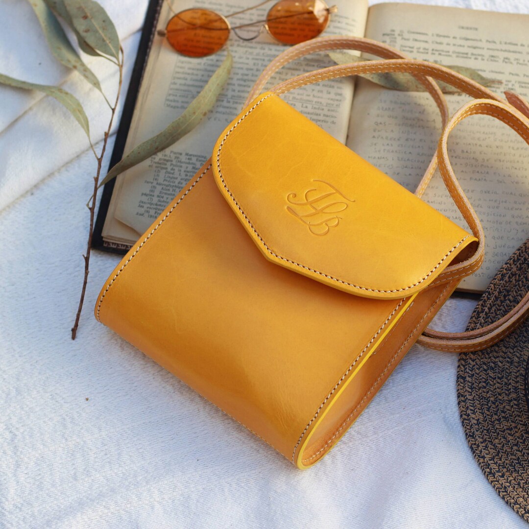 Minimal Leather Crossbody Purse for Women, Mini Purse Crossbody Bag ...