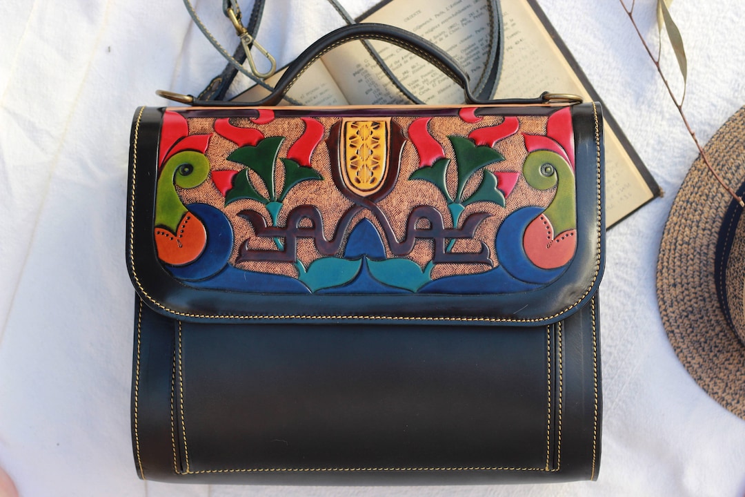 Elegant Spanish Alandalus-inspired Black Leather Pocketbook Bag ...