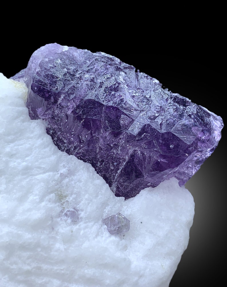 Natural Purple Color Scapolite, Scapolite Crystal, Scapolite on Matrix ...