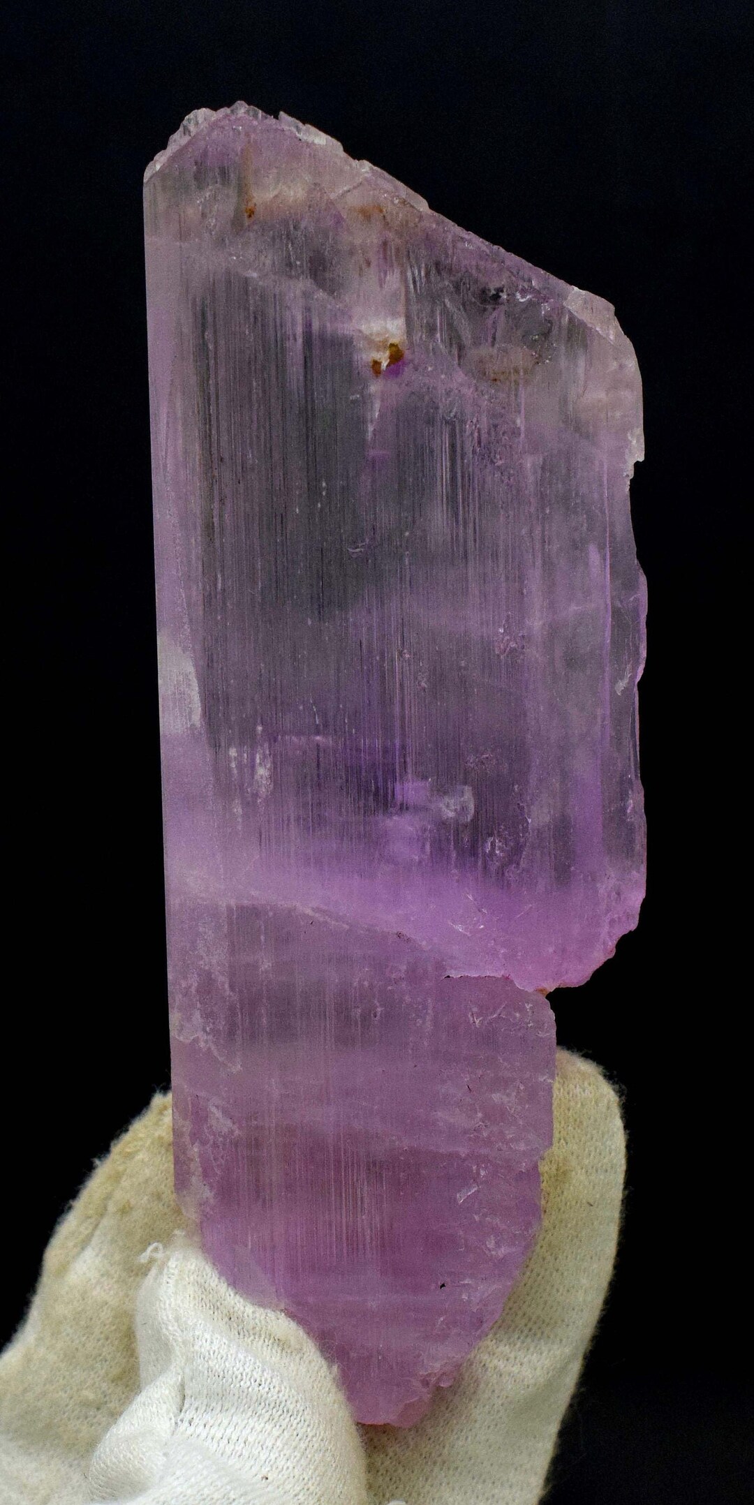 V-shape Terminated Pink Kunzite Crystal From Afghanistan - 167 Gram ...