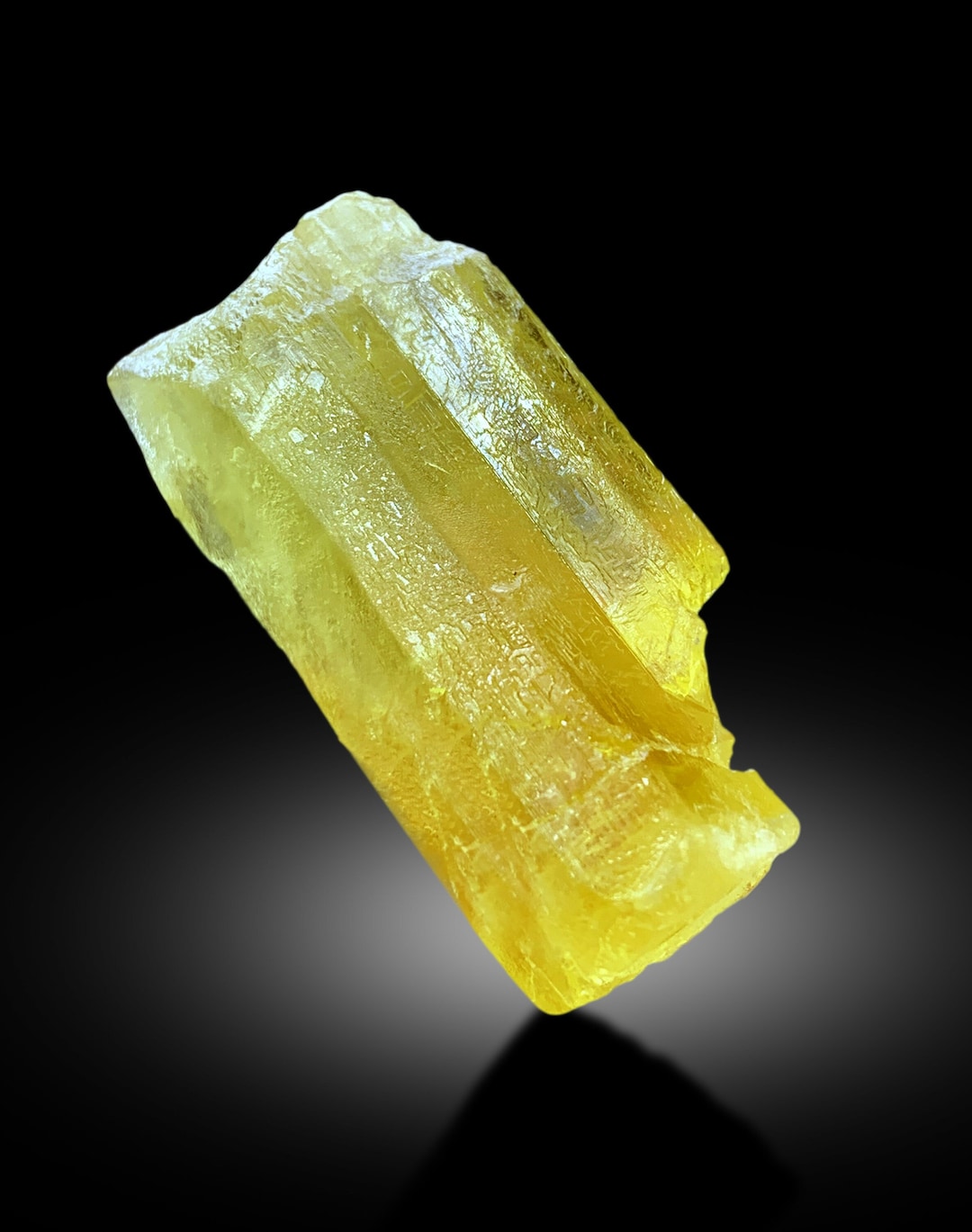 Natural Yellow Color Heliodor, Beryl Crystal, Raw Mineral, Crystal ...