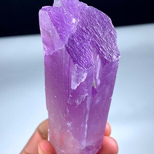 Natural Pink Color Kunzite Crystal, Raw Kunzite Stone, Crystal Sepcimen ...