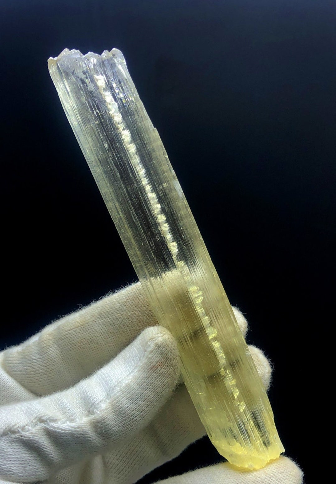 Triphane Spodumene With DNA HELIX, Helical Kunzite, Triphane With Screw ...