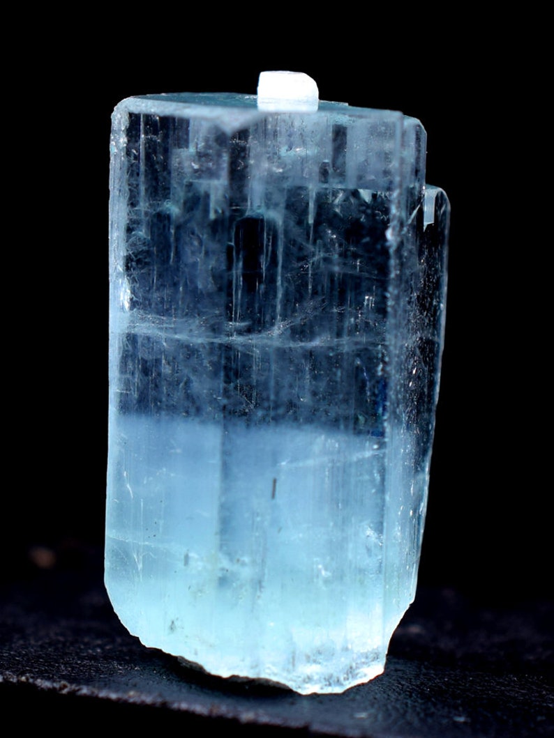 Natural Blue Aquamarine Crystal From Pakistan - 17 Gram , 31*18*16 Mm ...