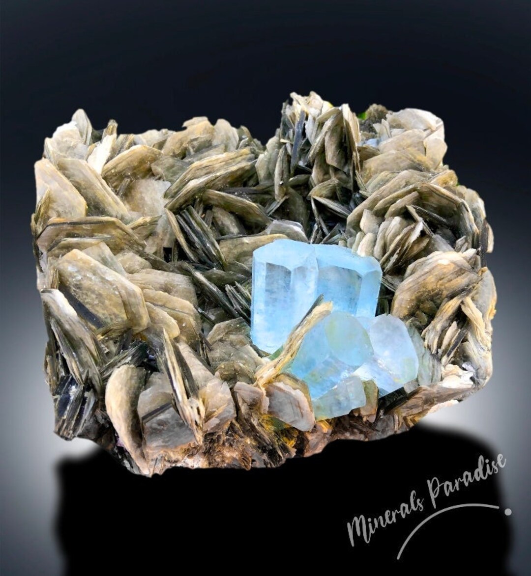 Natürlicher Aquamarin Kristall mit Muskovit Glimmer (1441 gramm) - Etsy ...