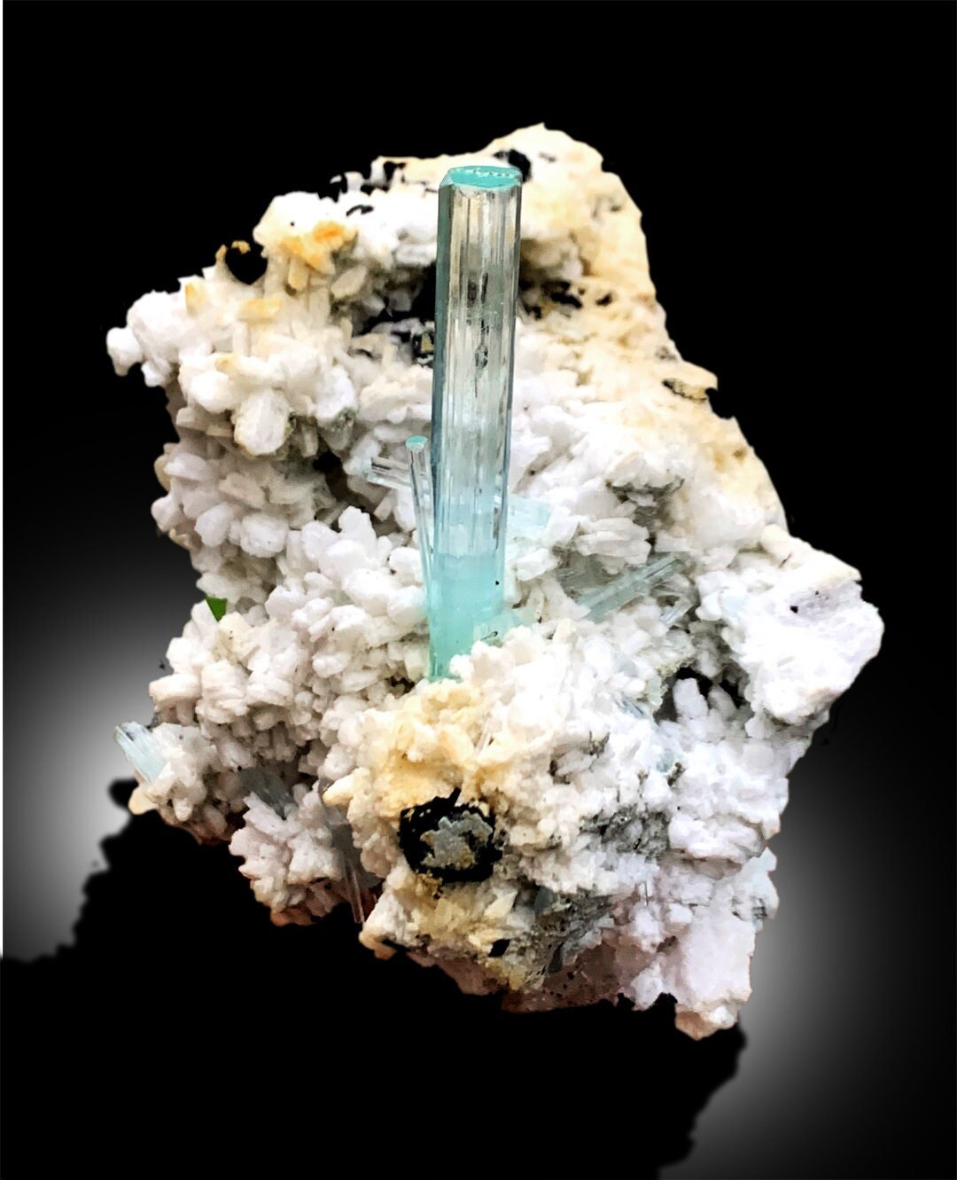 Aquamarine Crystals, Tourmaline Specimen, Aquamarine Specimen ...