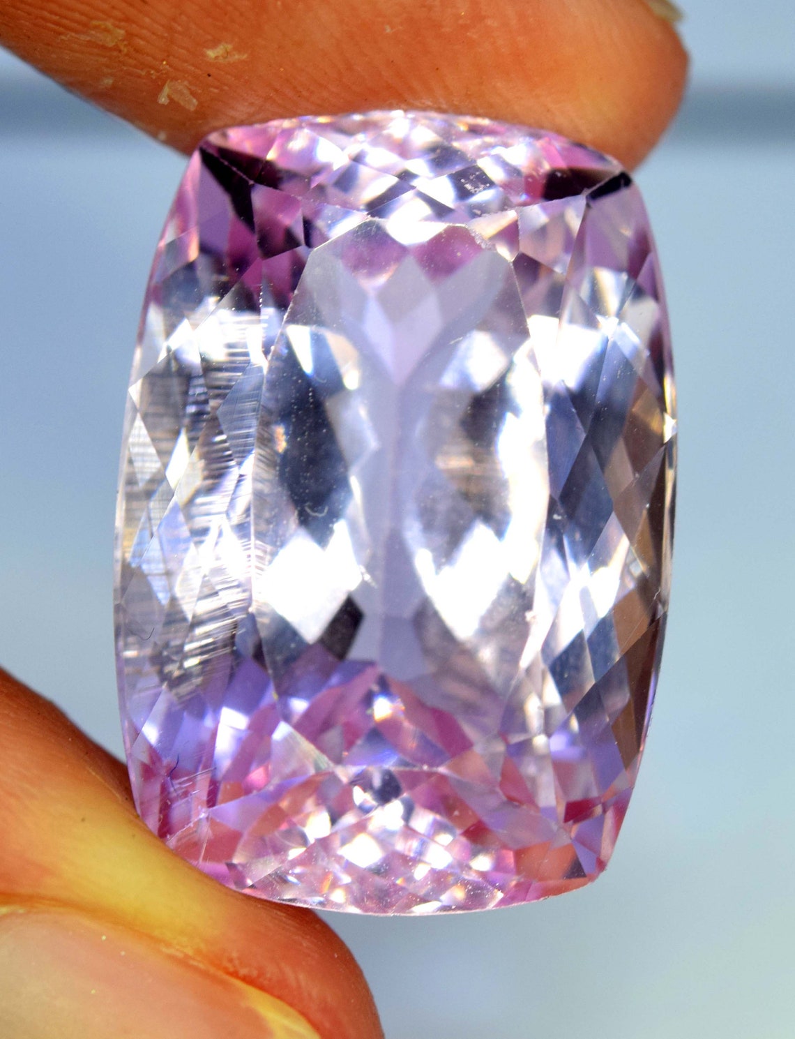 Kunzite Top Quality Oval Shape Deep Pink Color Kunzite - Etsy