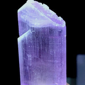 Natural Kunzite Crystal , Pink Kunzite, Lavender Kunzite, Purple ...