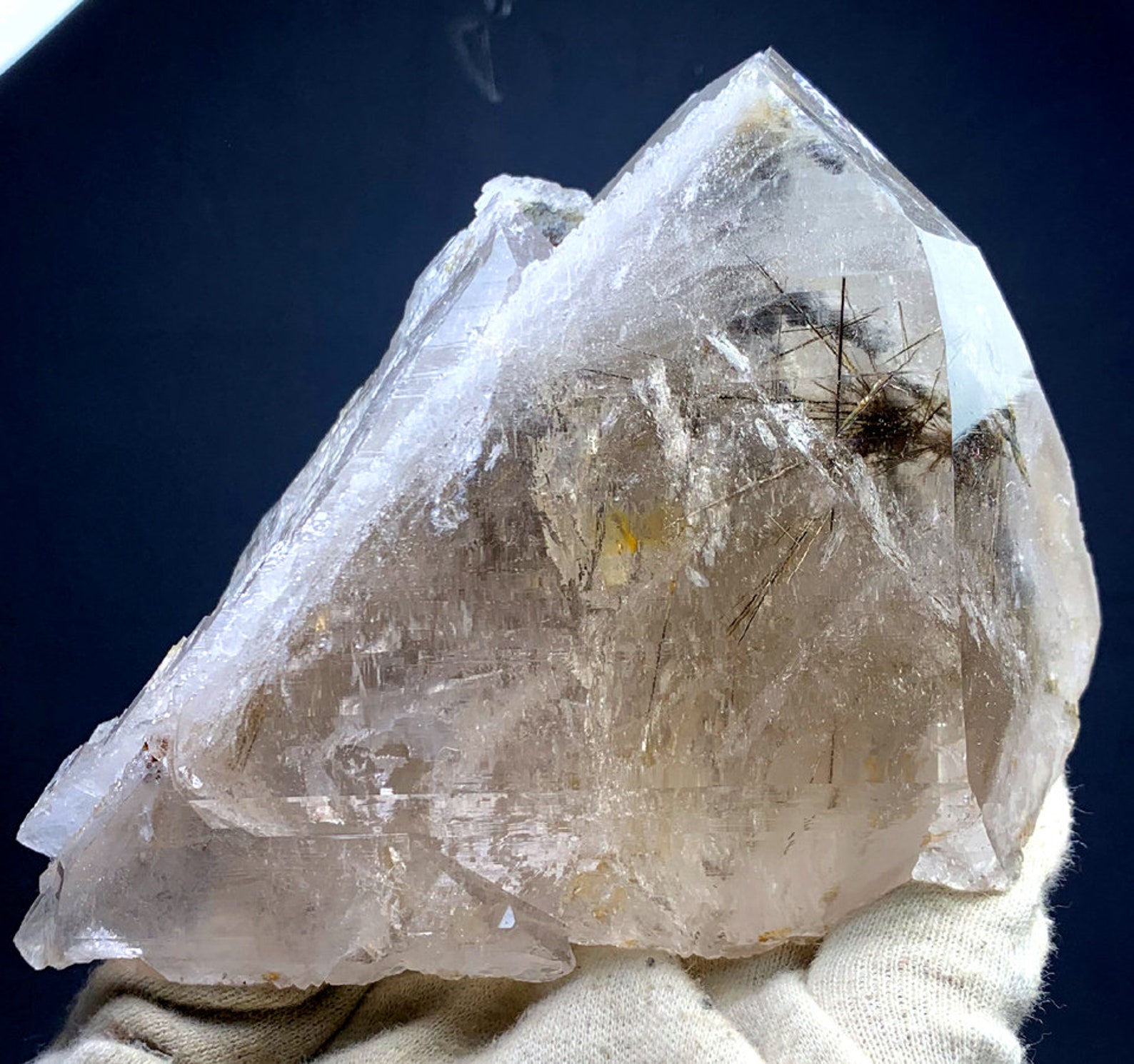 Natural Riebeckite Inclusions Quartz Crystal From Skardu - Etsy