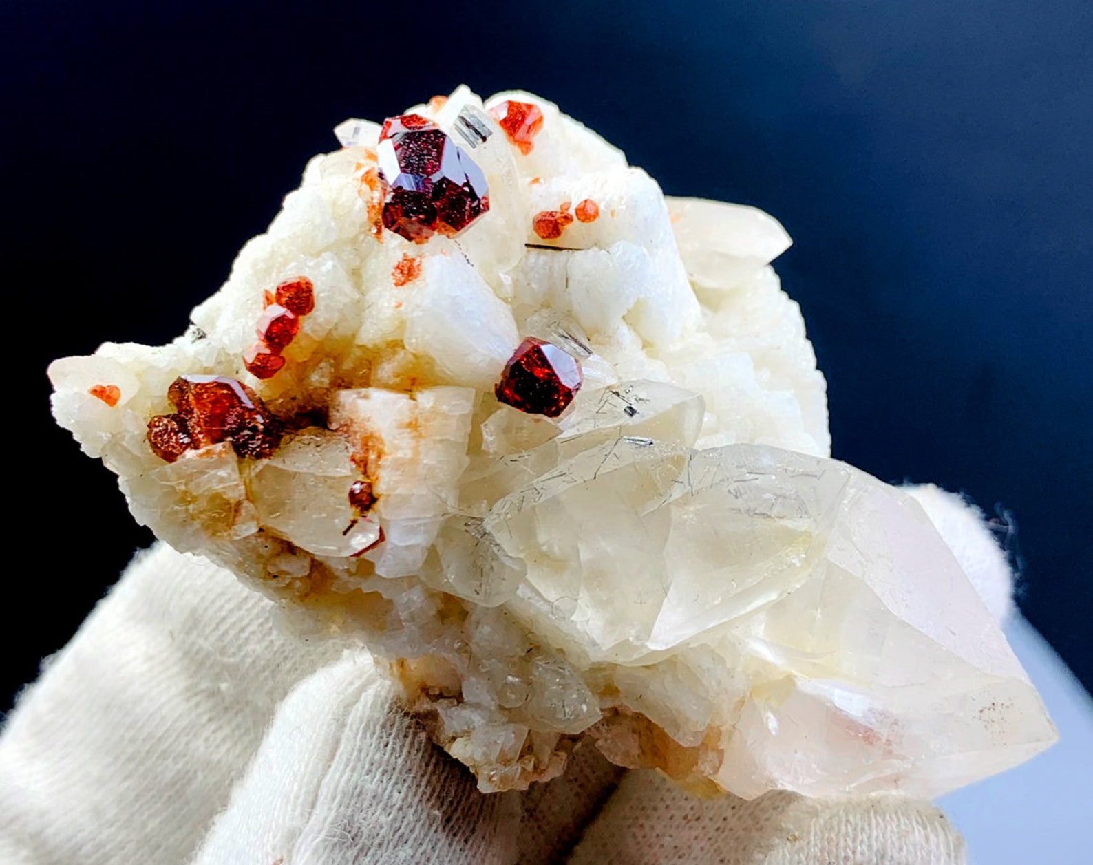 Natural Garnet Mineral Specimen From Pakistan - 58 G , 65*43*20 Mm - Etsy