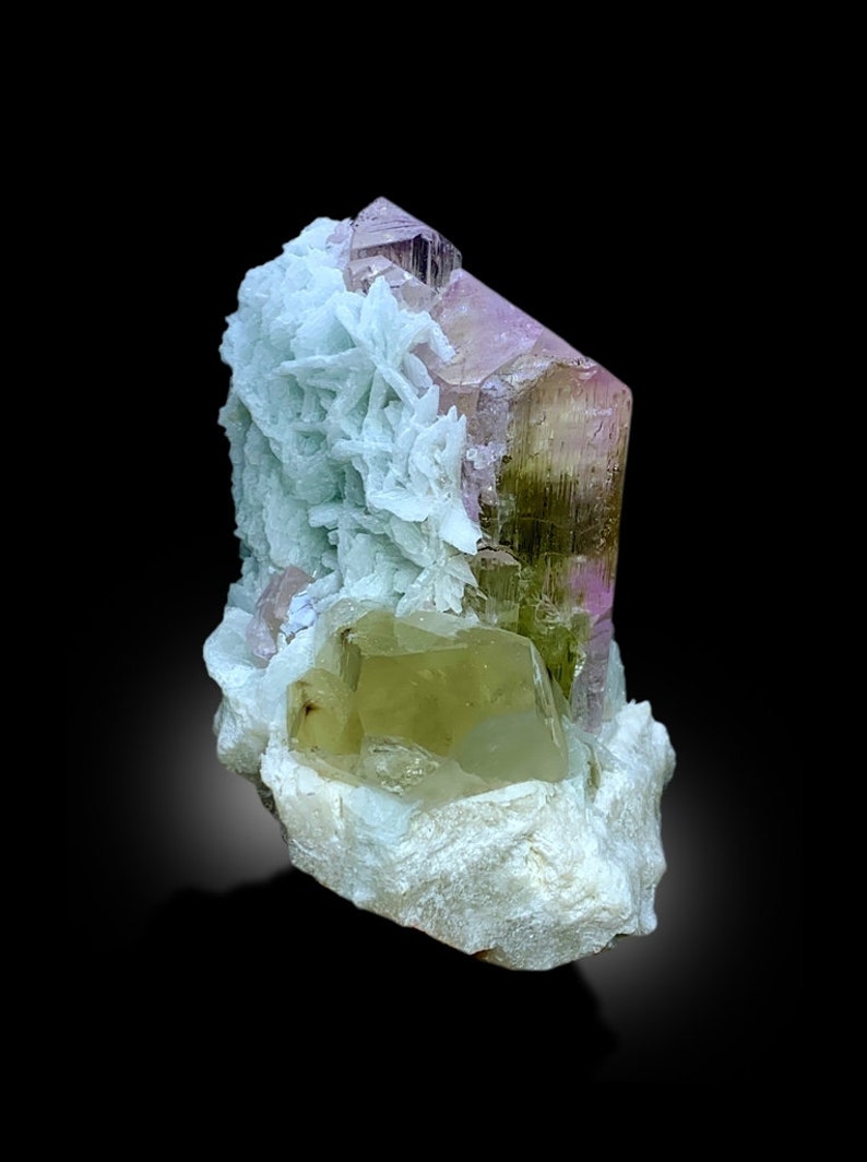 Kunzite Specimen With Quartz and Clevlandite Albite Bicolor - Etsy