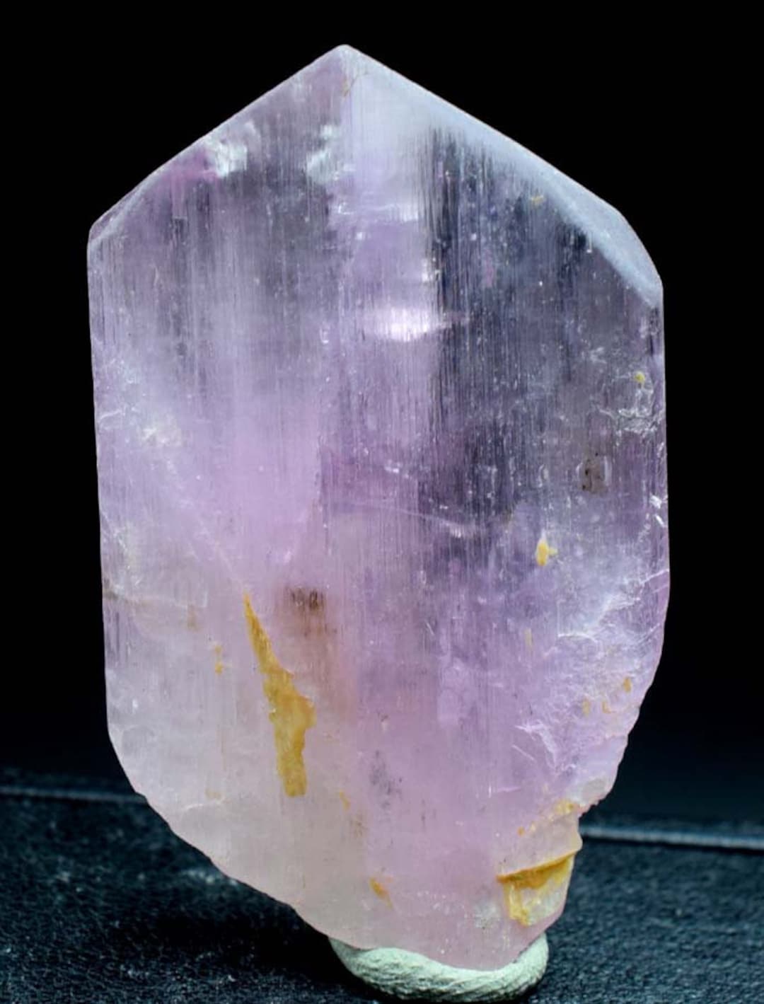 Spodumene Var Kunzite Crystal , Natural Pink Kunzite Specimen From ...