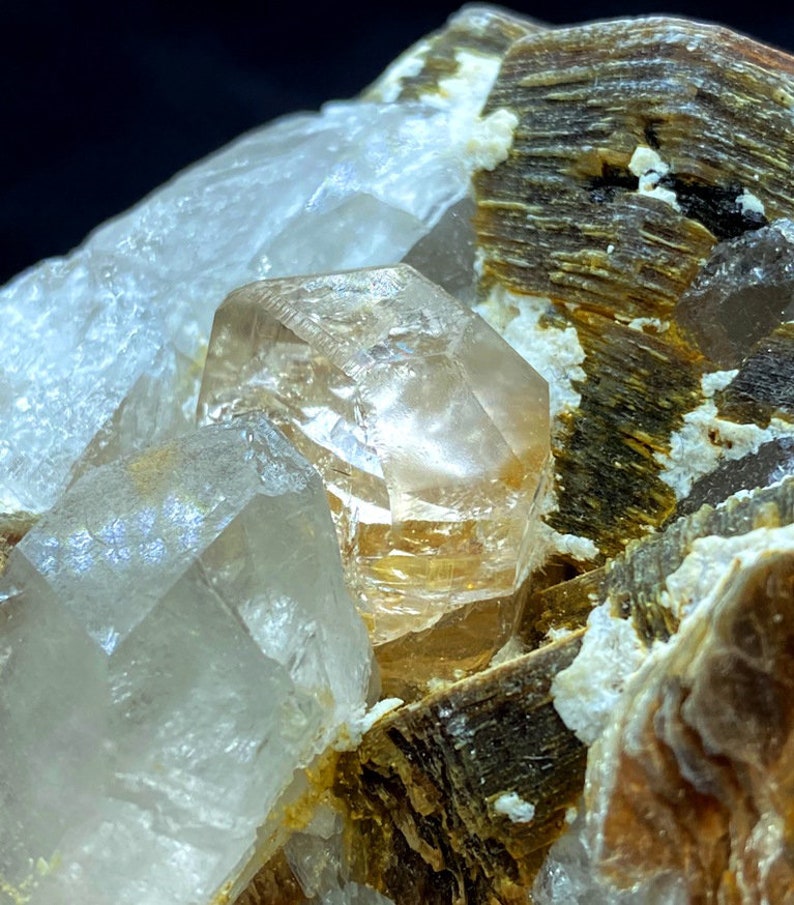 Natural Topaz With Quartz Crystals and Mica Mineral Specimen From ...