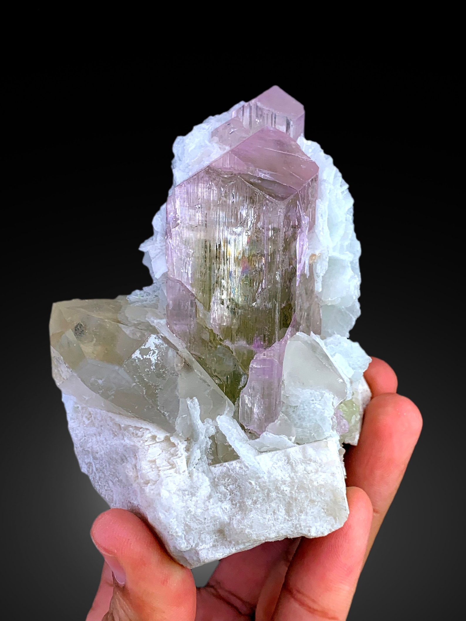 Kunzite Specimen With Quartz and Clevlandite Albite, Bicolor Kunzite ...
