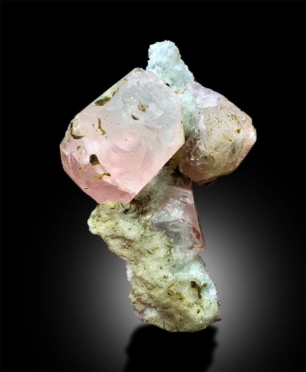 Pink Morganite Specimen Morganite Crystals With Green - Etsy