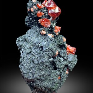 Red Zircon Specimen Red Zircon Crystals Ziron Stone Red Zirconia Zircon ...