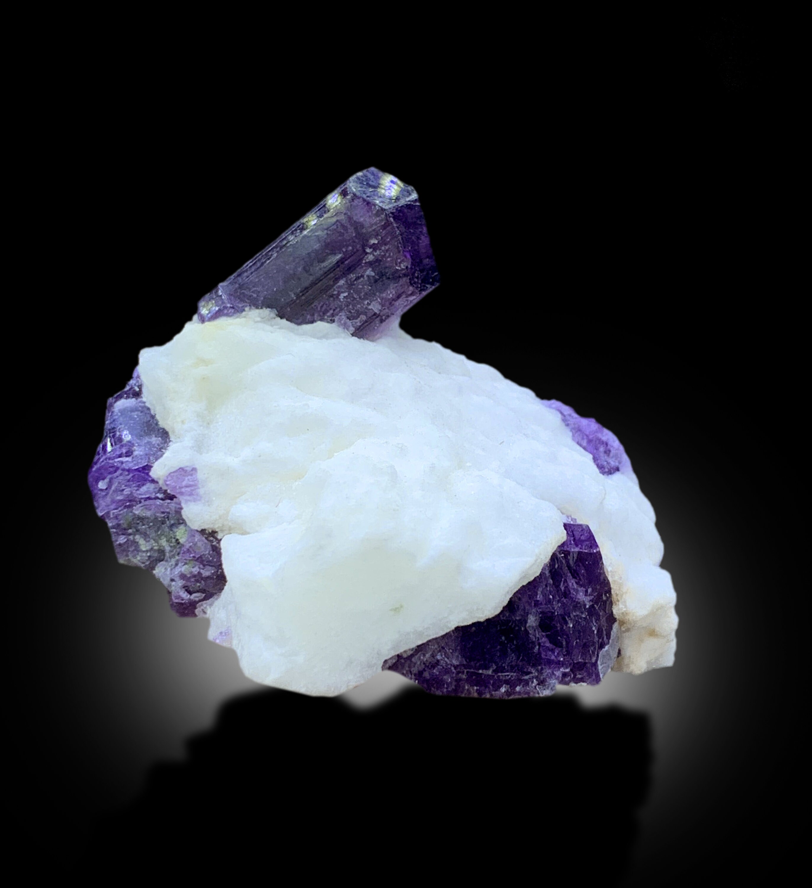 Natural Purple Color Scapolite, Scapolite Crystals, Scapolite Specimen ...