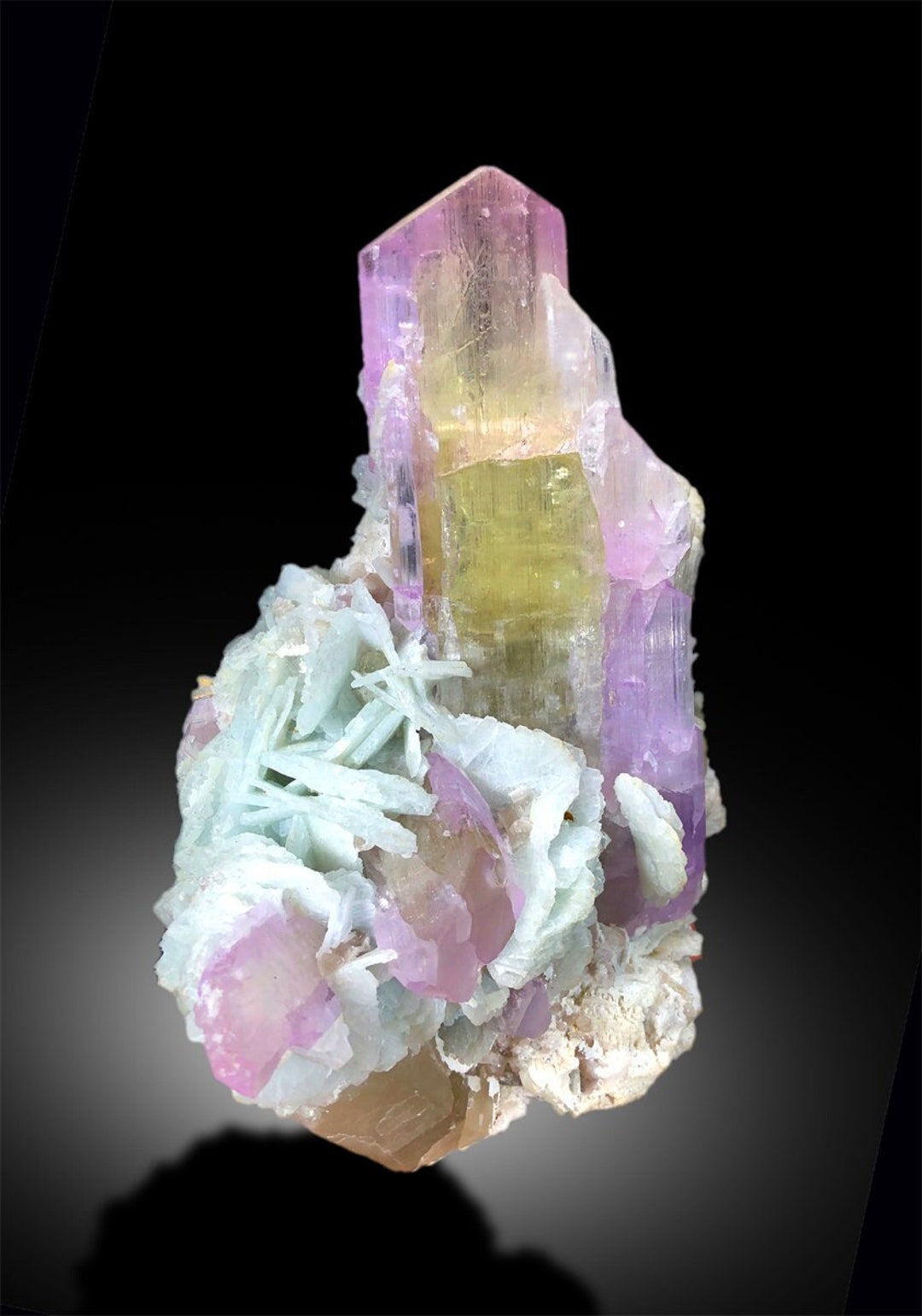 V Shape Terminated Pink Color Kunzite With Cleavelandite Albite and ...
