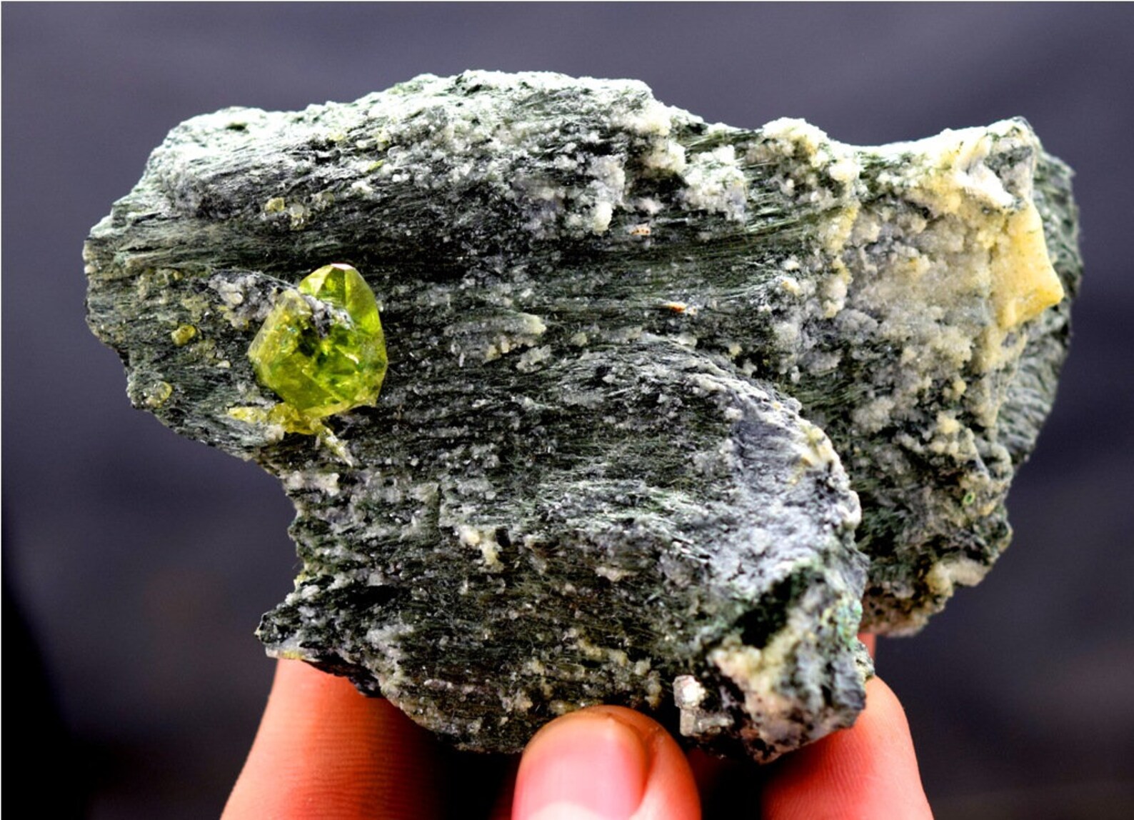 Sphene Specimen Titanite Sphene Crystals on Matrix From - Etsy