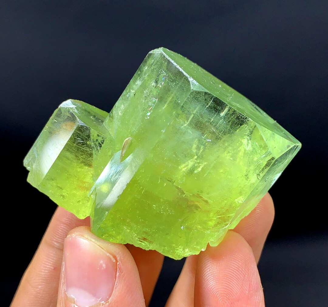 Natural Yellow Color Heliodor Var Beryl Crystal From Pakistan - 85 Gram ...