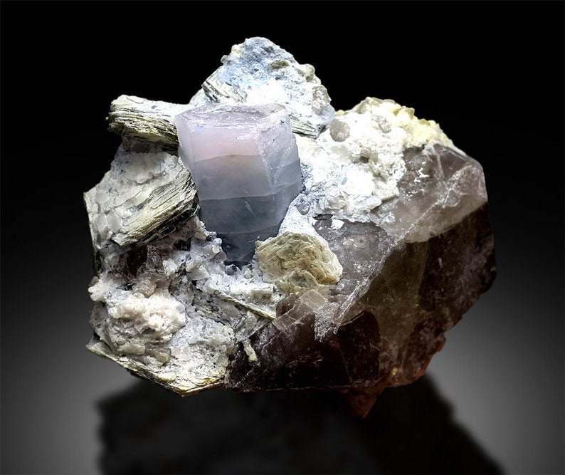 AQUAMORGANITE Bi Color Beryl Crystal With Quartz and Mica From - Etsy