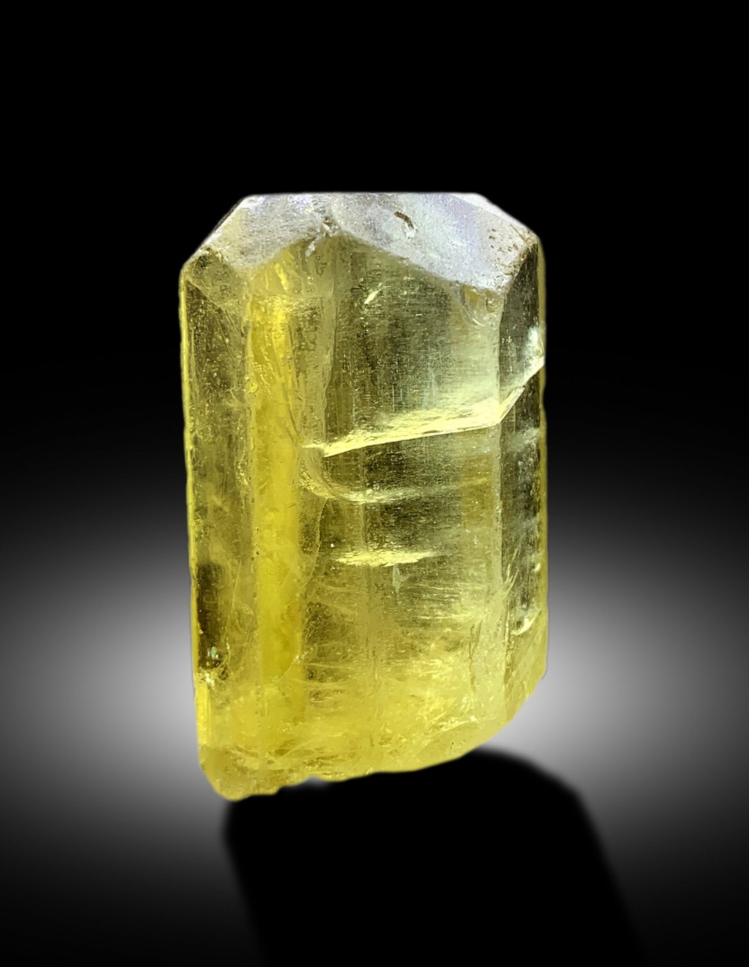 Raw Heliodor Beryl Crystal: Transparent Yellow Mineral Specimen, Skardu ...